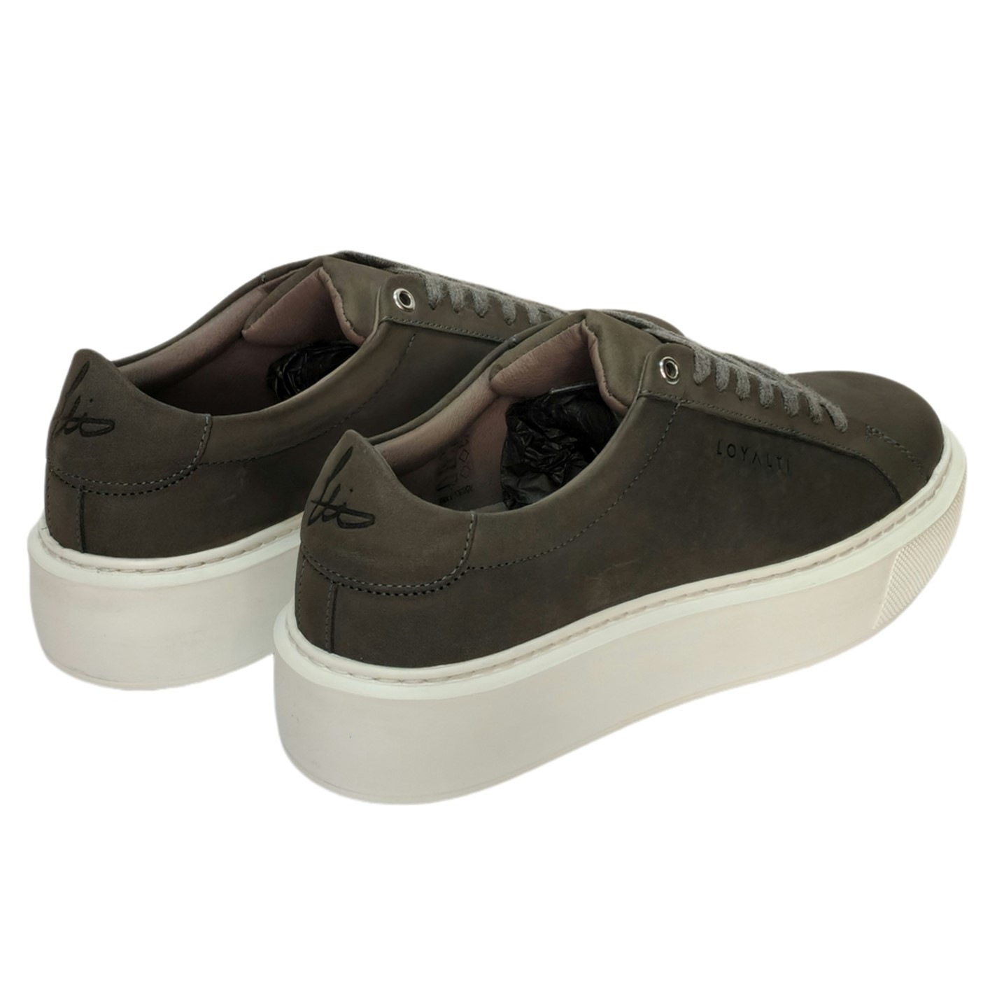 Loyalti | Casso Trainers | Low Trainers | FRASERS