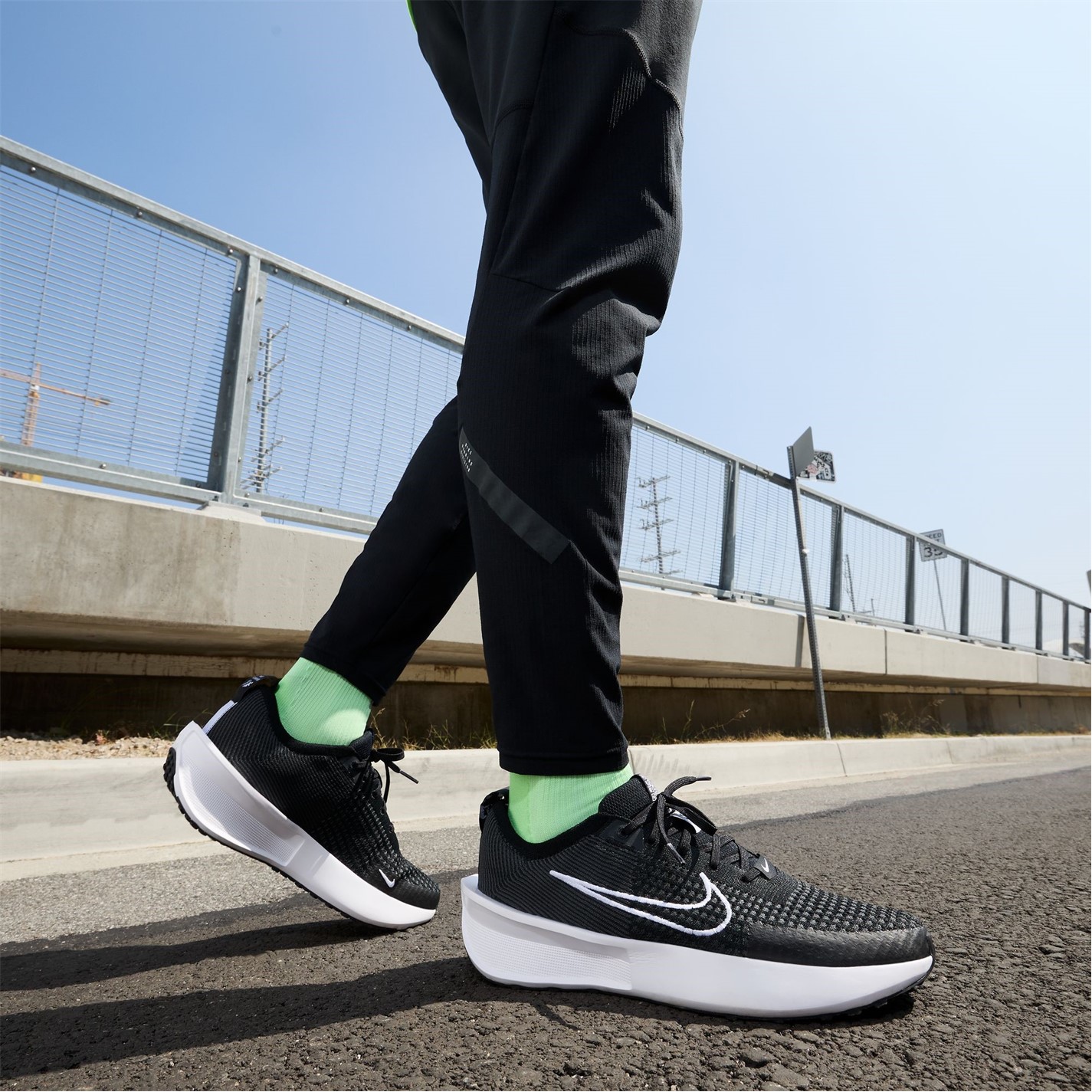 Nike | Interact Run Men's Road Running Shoes | Everyday Neutral Road ...