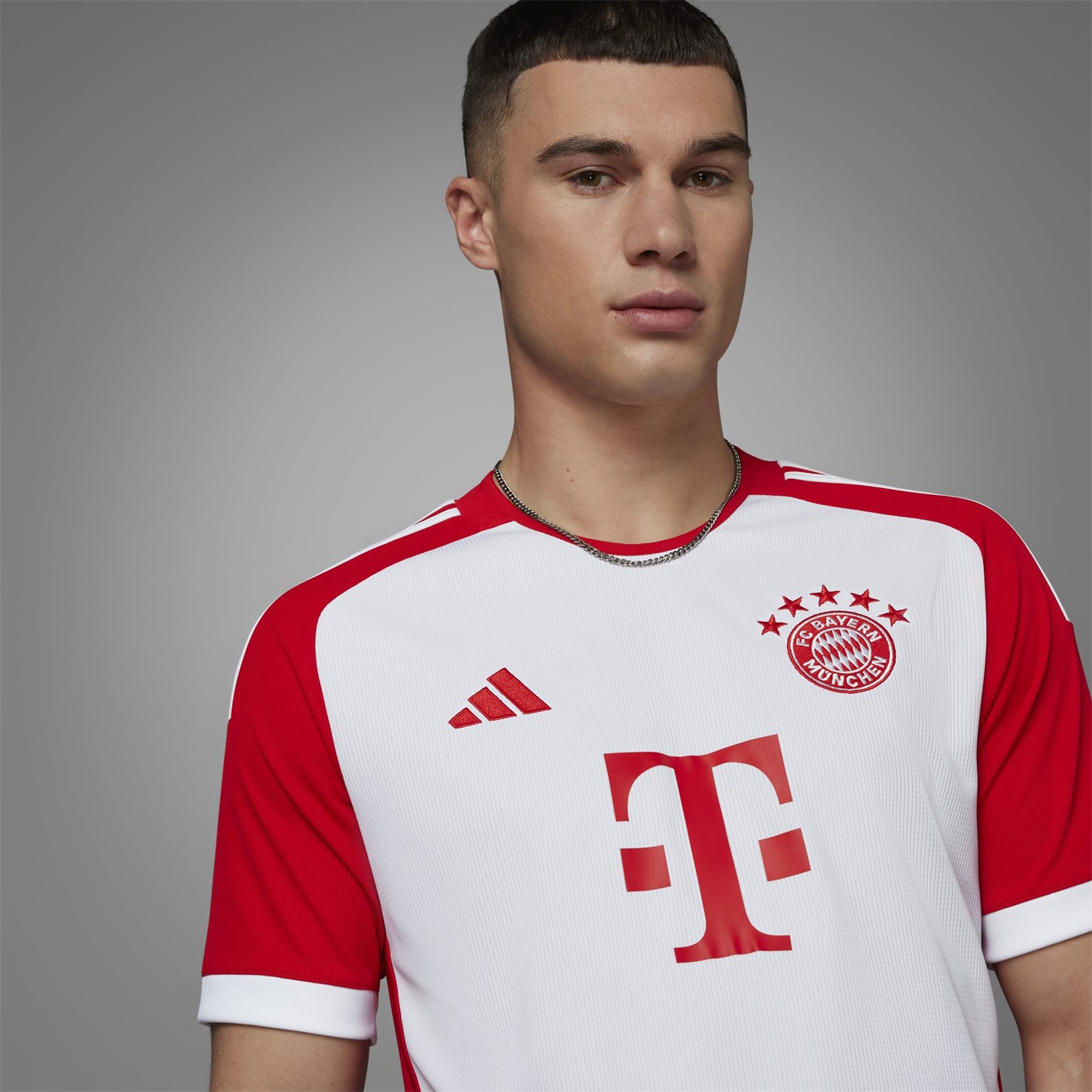 adidas | FC Bayern Authentic Kit 2023 2024 Adults | White/Red | FRASERS