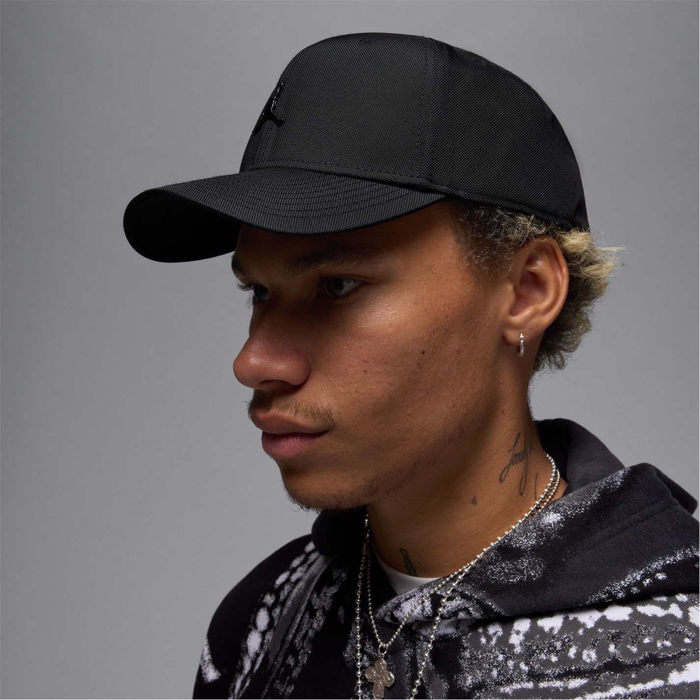 Air Jordan | Rise Cap Adjustable Hat | Black | FRASERS