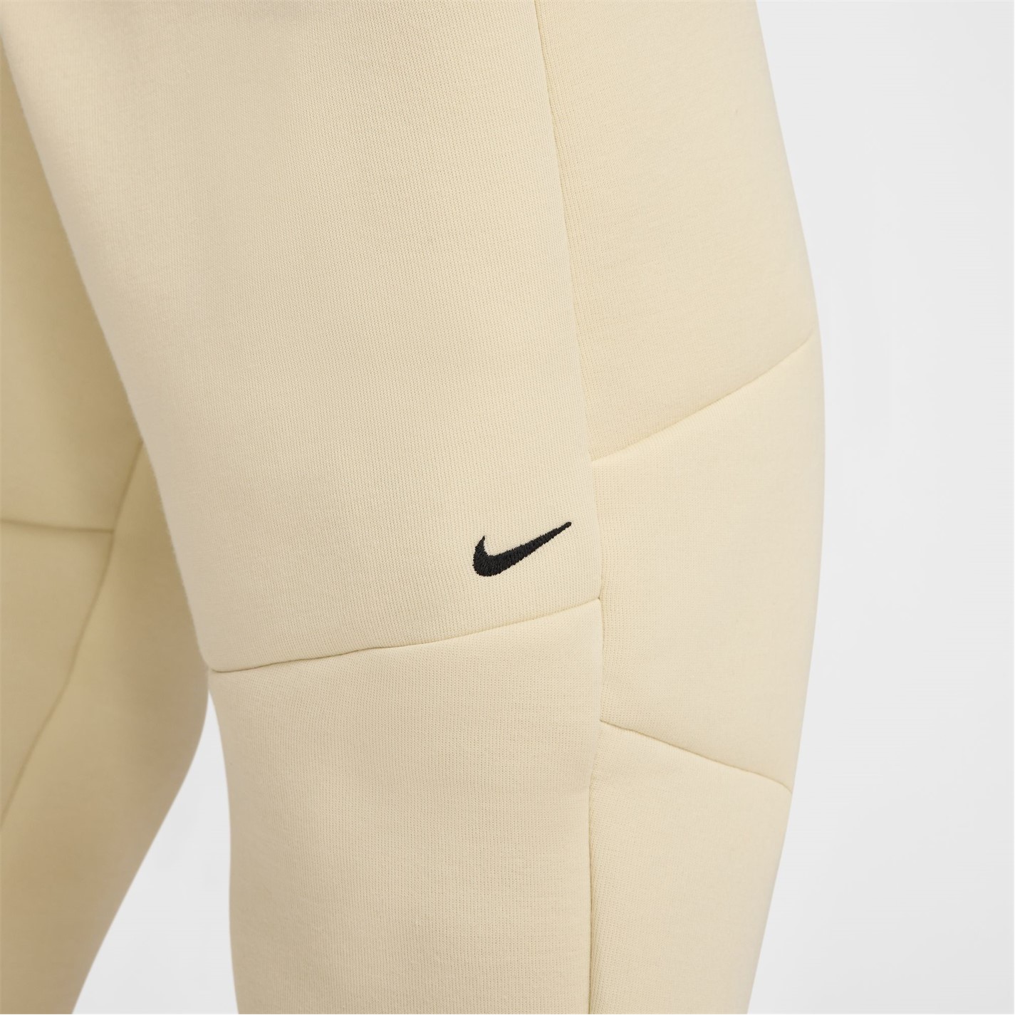 Nike | Tech Fleece Joggers Mens | Tech Fleece Jogging Bottoms | FRASERS