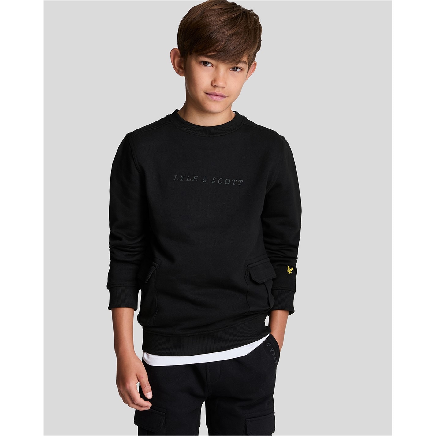 Lyle and Scott | Cargo Pocket Sweatshirt Juniors | Black Z865 | FRASERS