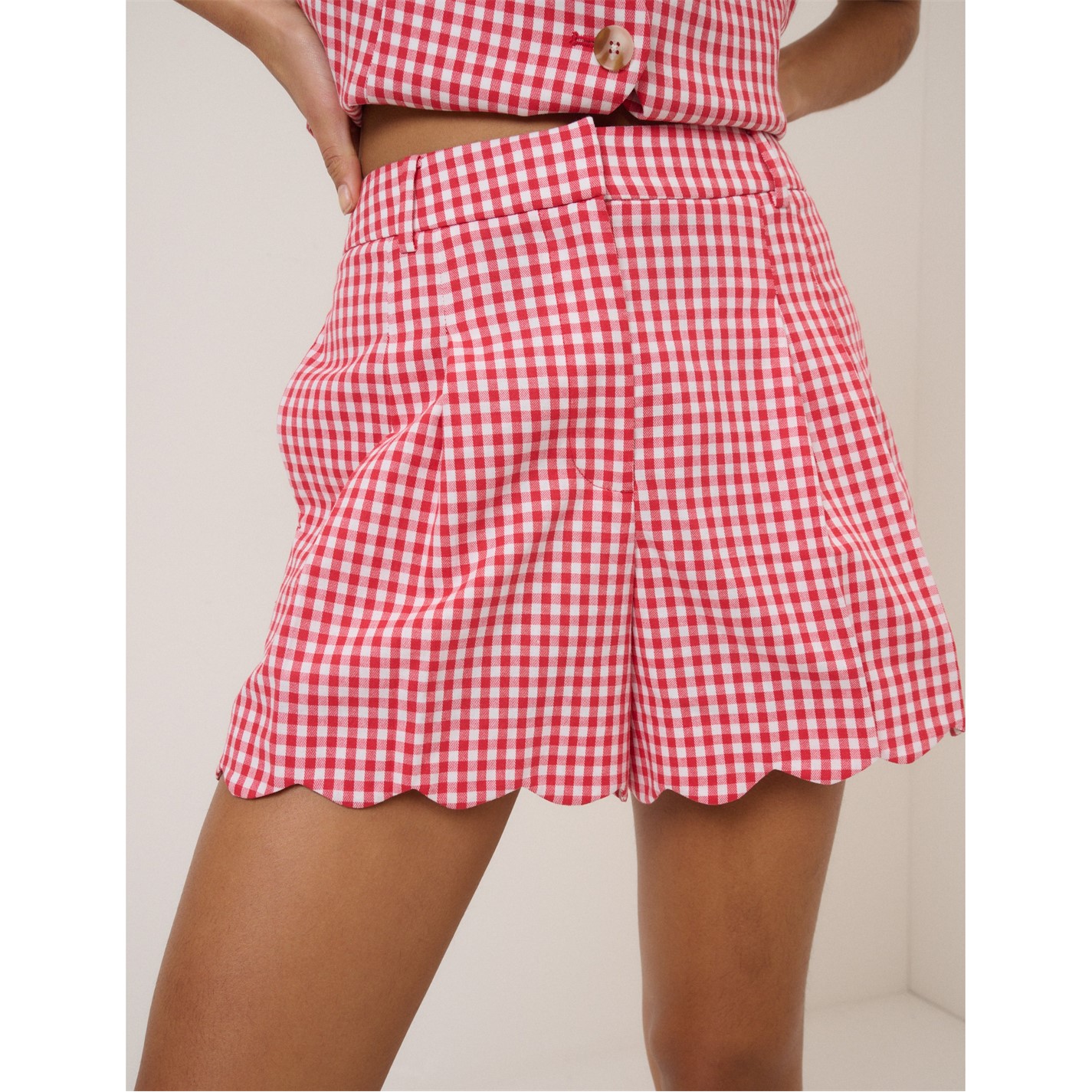 Nobodys Child | Womens Woven Gingham Shorts | Red | FRASERS Ireland