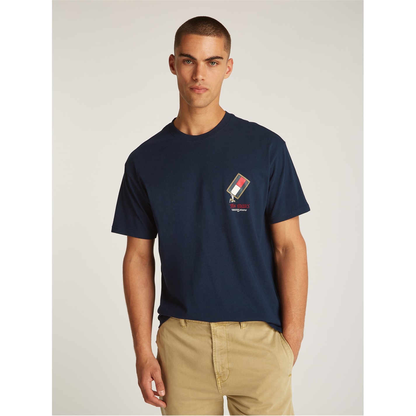 Tommy Jeans | TJM RLX NOVELTY 1 TEE | Regular Fit T-Shirts | FRASERS