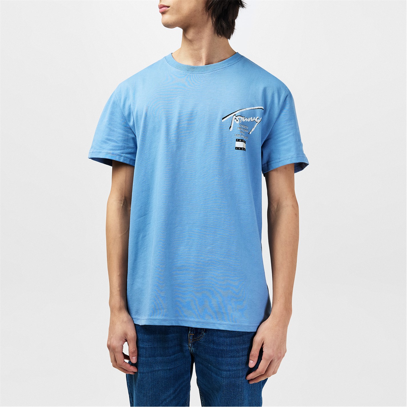 Tommy Jeans | TJM REG TOMMY SIGN CITY TEE EXT | Regular Fit T-Shirts ...