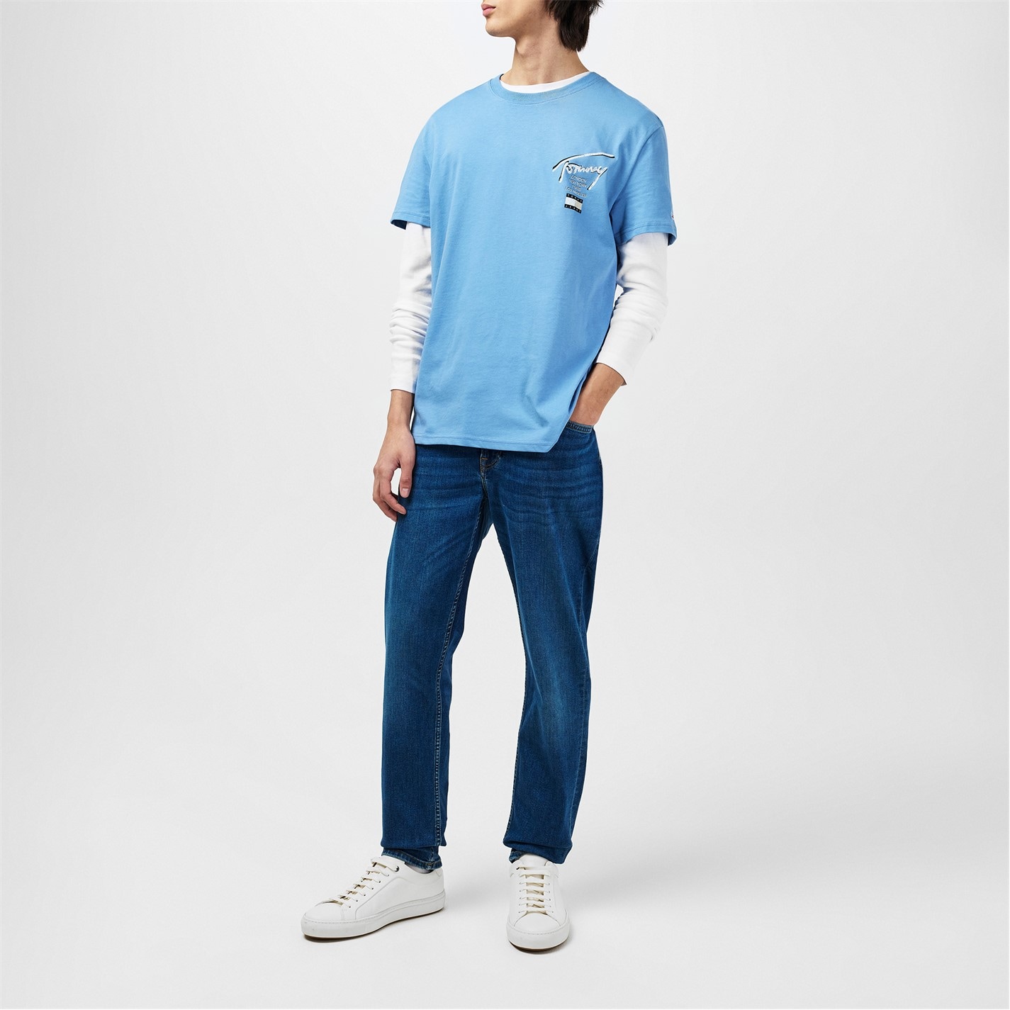 Tommy Jeans | TJM REG TOMMY SIGN CITY TEE EXT | Regular Fit T-Shirts ...