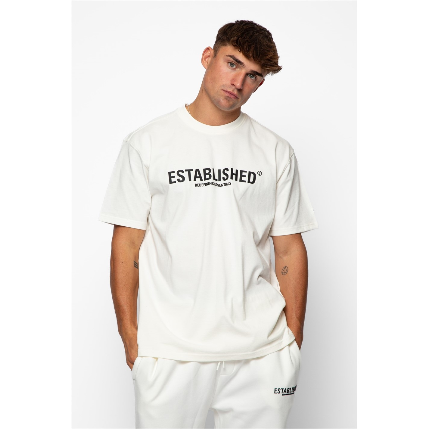 Established | Logo T-Shirt | Regular Fit T-Shirts | FRASERS