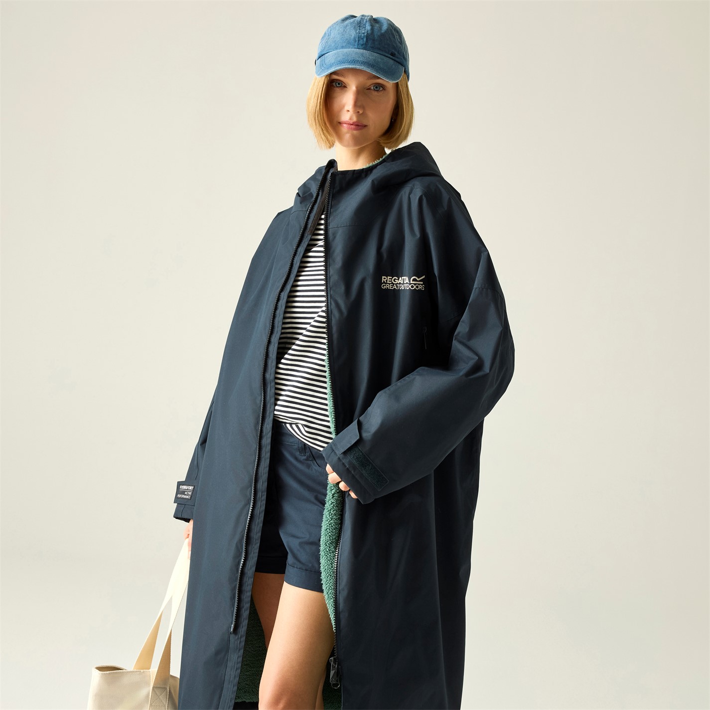 Regatta | Waterproof Robe Adults | Waterproof Robes | FRASERS