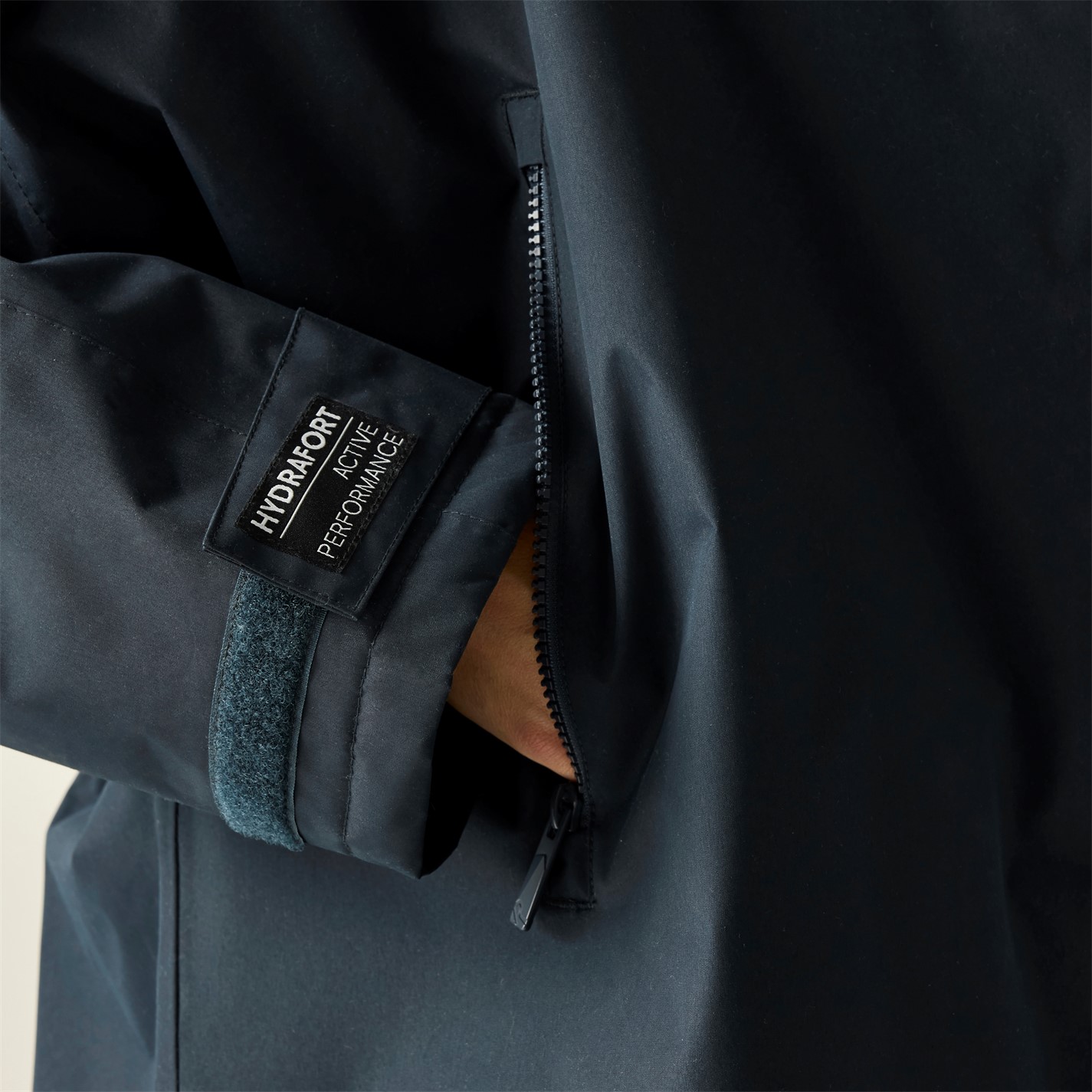 Regatta | Waterproof Robe Adults | Waterproof Robes | FRASERS