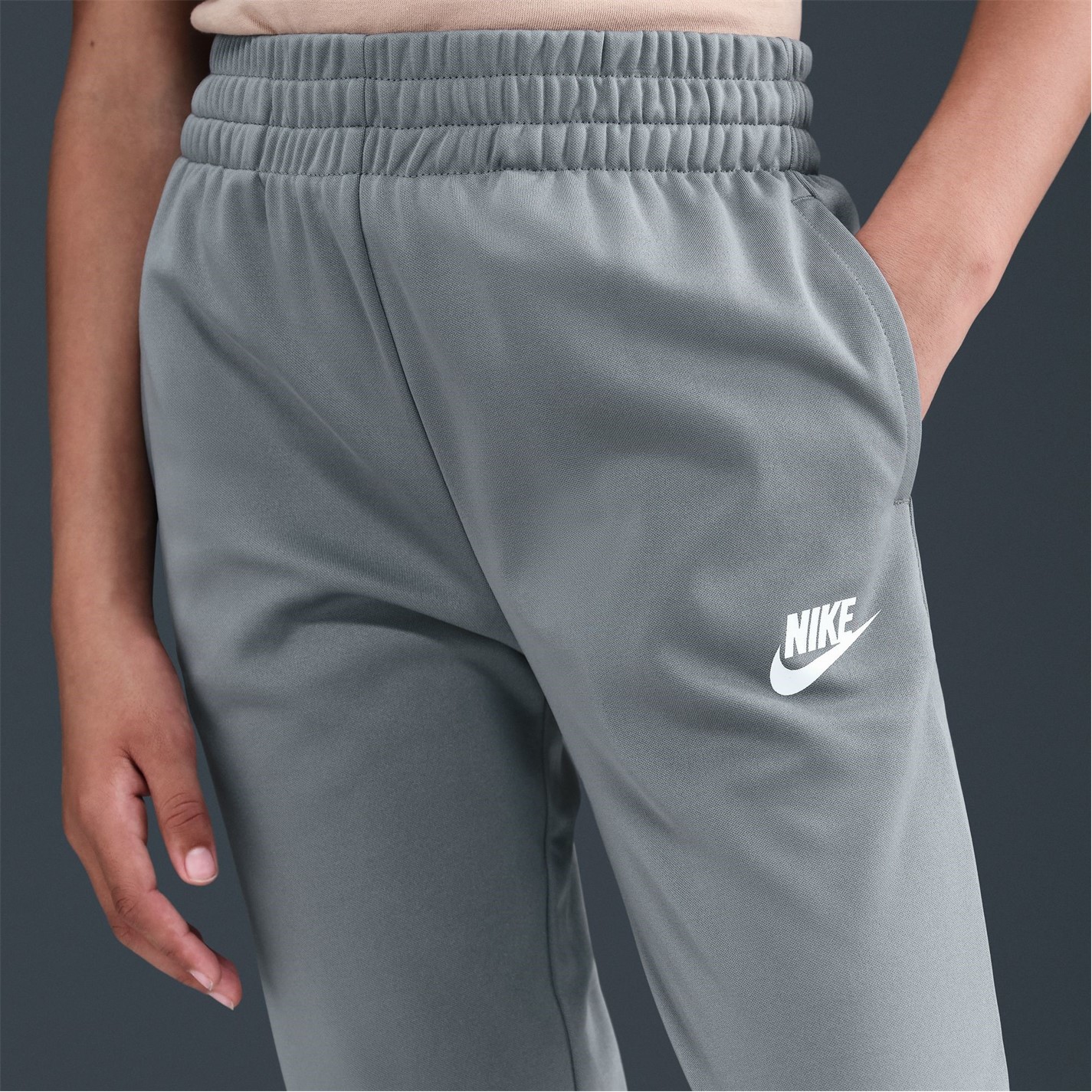 Nike | NSW Poly Tracksuit Juniors | Poly Tracksuits | FRASERS