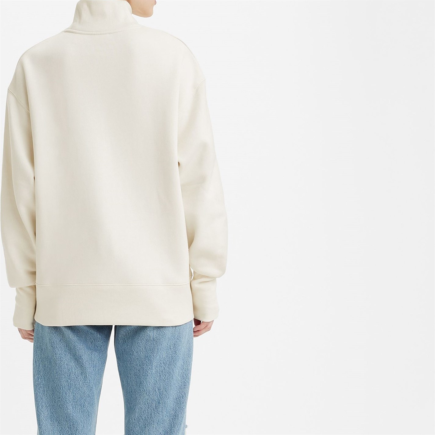 Levis | Graphic Gardenia Sweatshirt | Tofu | FRASERS