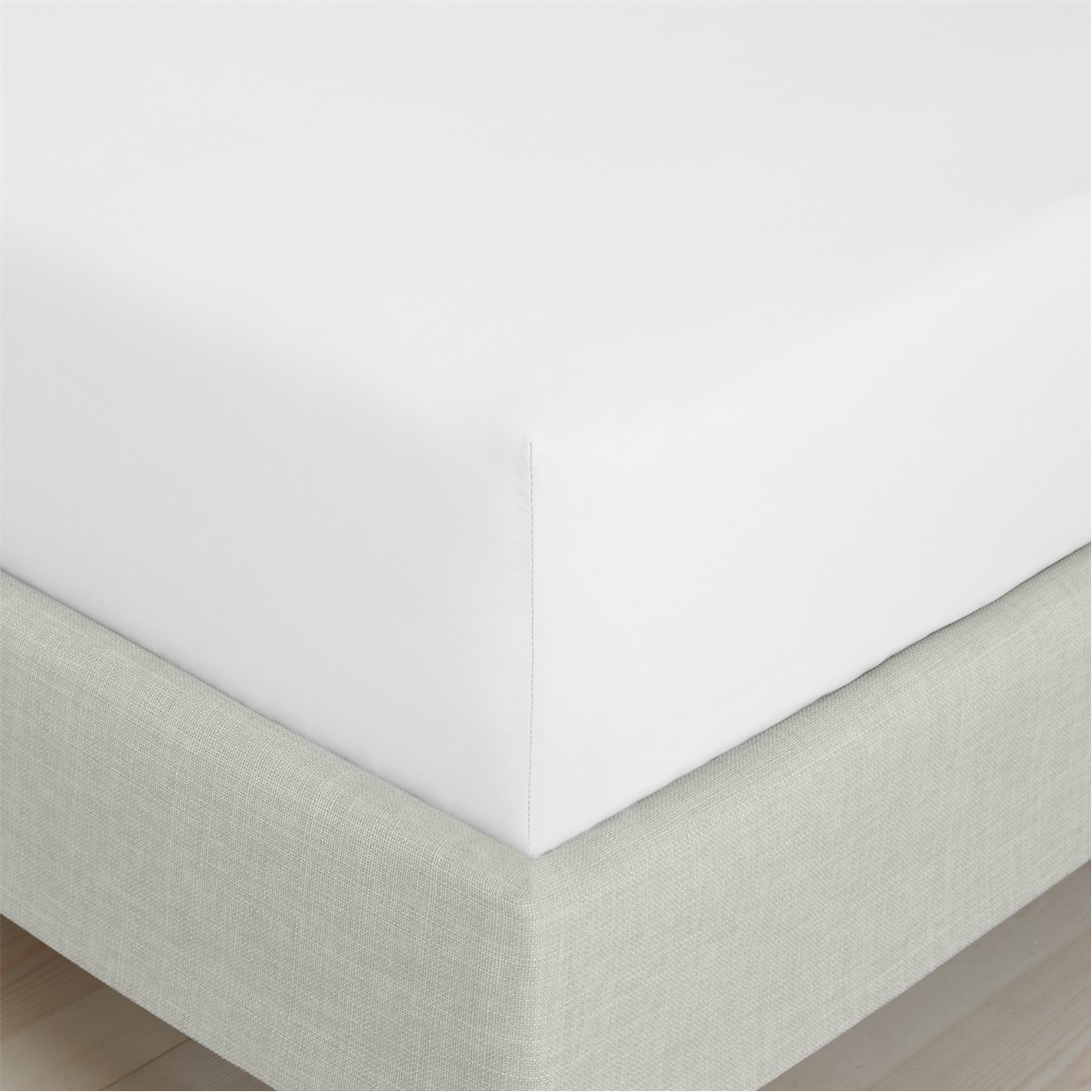 Bianca | 200TC Cotton Percale Extra Deep Fitted Sheet | Fitted Sheets ...