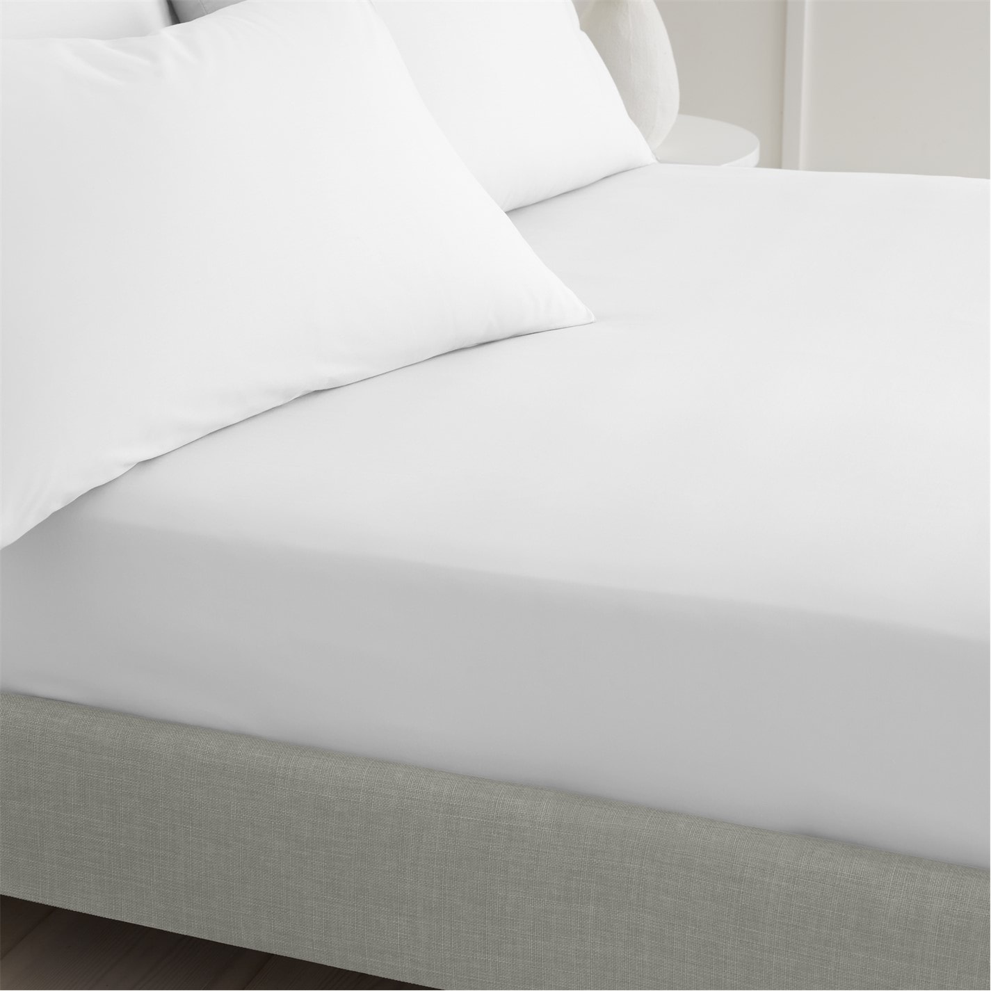 Bianca | 200TC Cotton Percale Extra Deep Fitted Sheet | Fitted Sheets ...