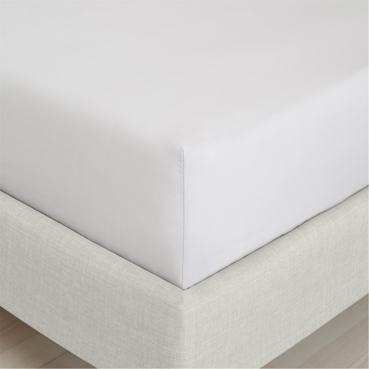 Bianca | 200TC Cotton Percale Extra Deep Fitted Sheet | Fitted Sheets ...