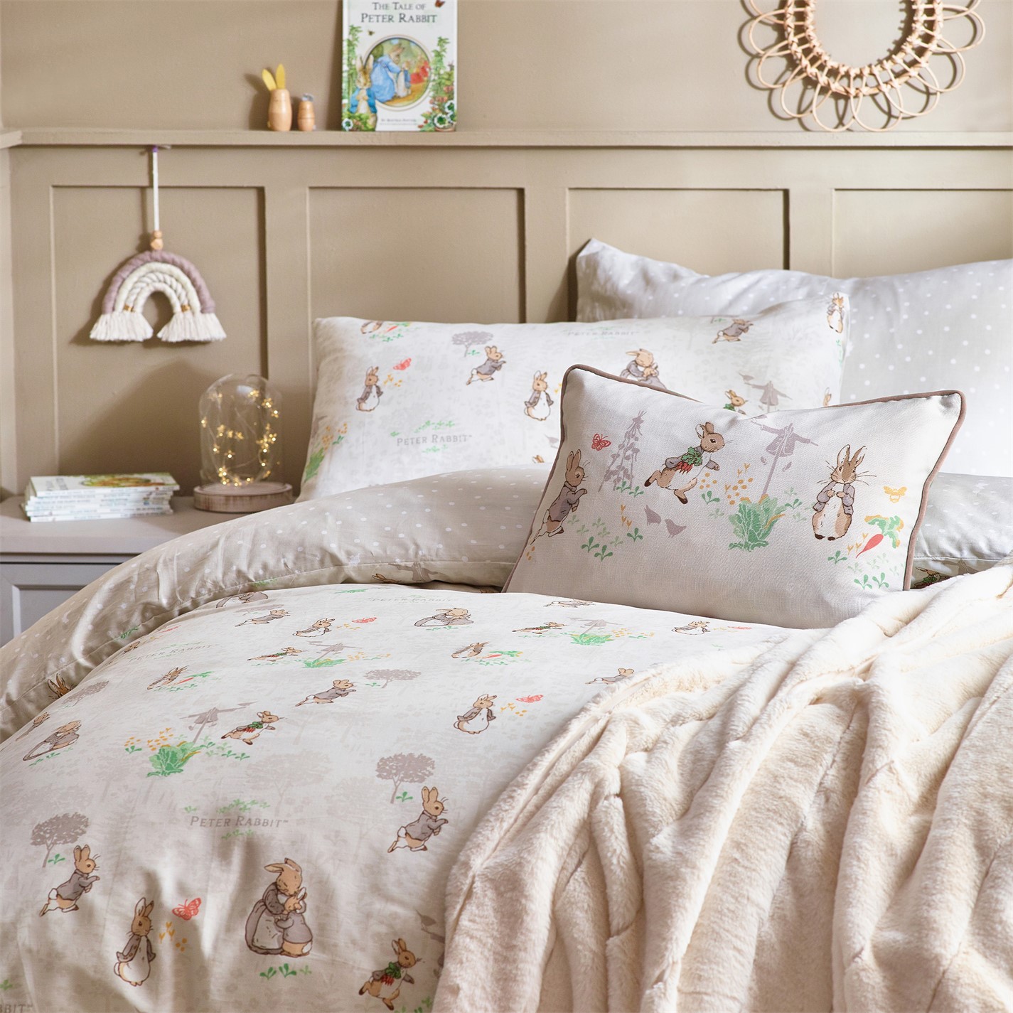 Peter Rabbit | Peter Rabbit Classic Reversible Cotton Duvet Set ...