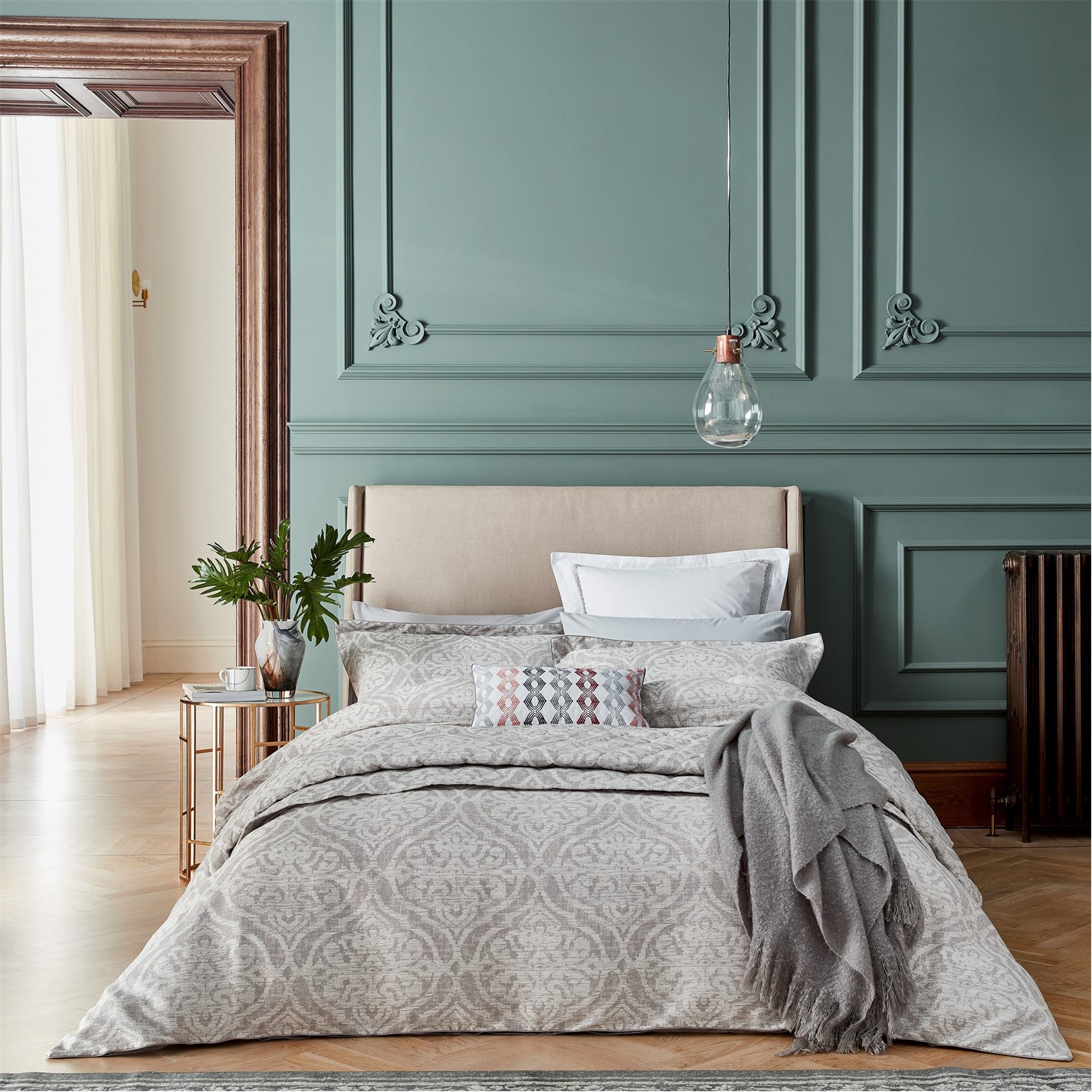 Bedeck of Belfast | SEZAN DUVET COVER | Silver | FRASERS