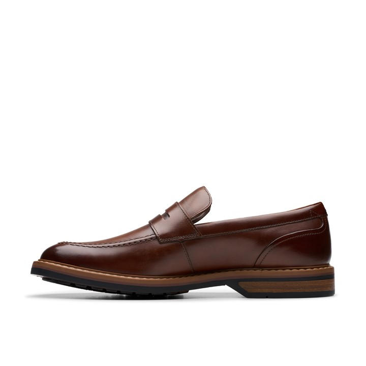 Clarks | Aldwin Step Loafers | Mid Tan Lthr | FRASERS