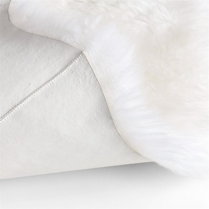 LIFE IDEAS | Irregular Shaped Super Soft Shaggy Area Rug | White | FRASERS