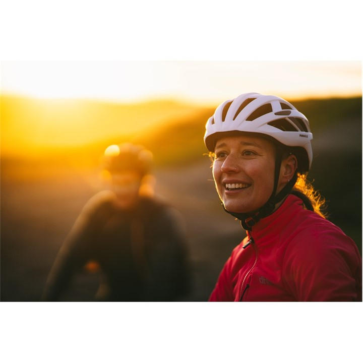 Pinnacle | MIPS Road Cycling Helmet | Cycle Helmets Road | FRASERS