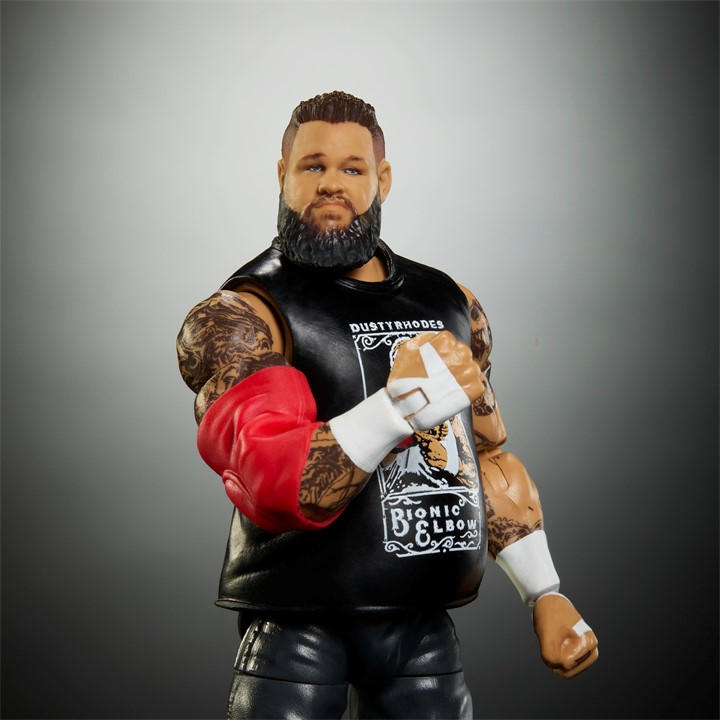 WWE | Elite Collection Action Figure Kevin Owens | Elite Survivor | FRASERS